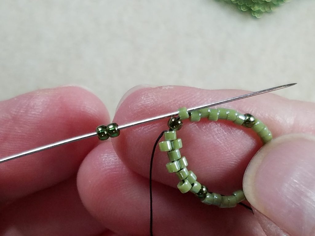 Bead Weaving 101 – Advanced Tubular Peyote – Creating 3D Shapes – The ...