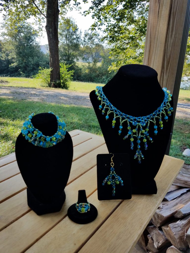 Bead Weaving 101 – Flat Netting Stitch – Edge Variations – The Alluring ...