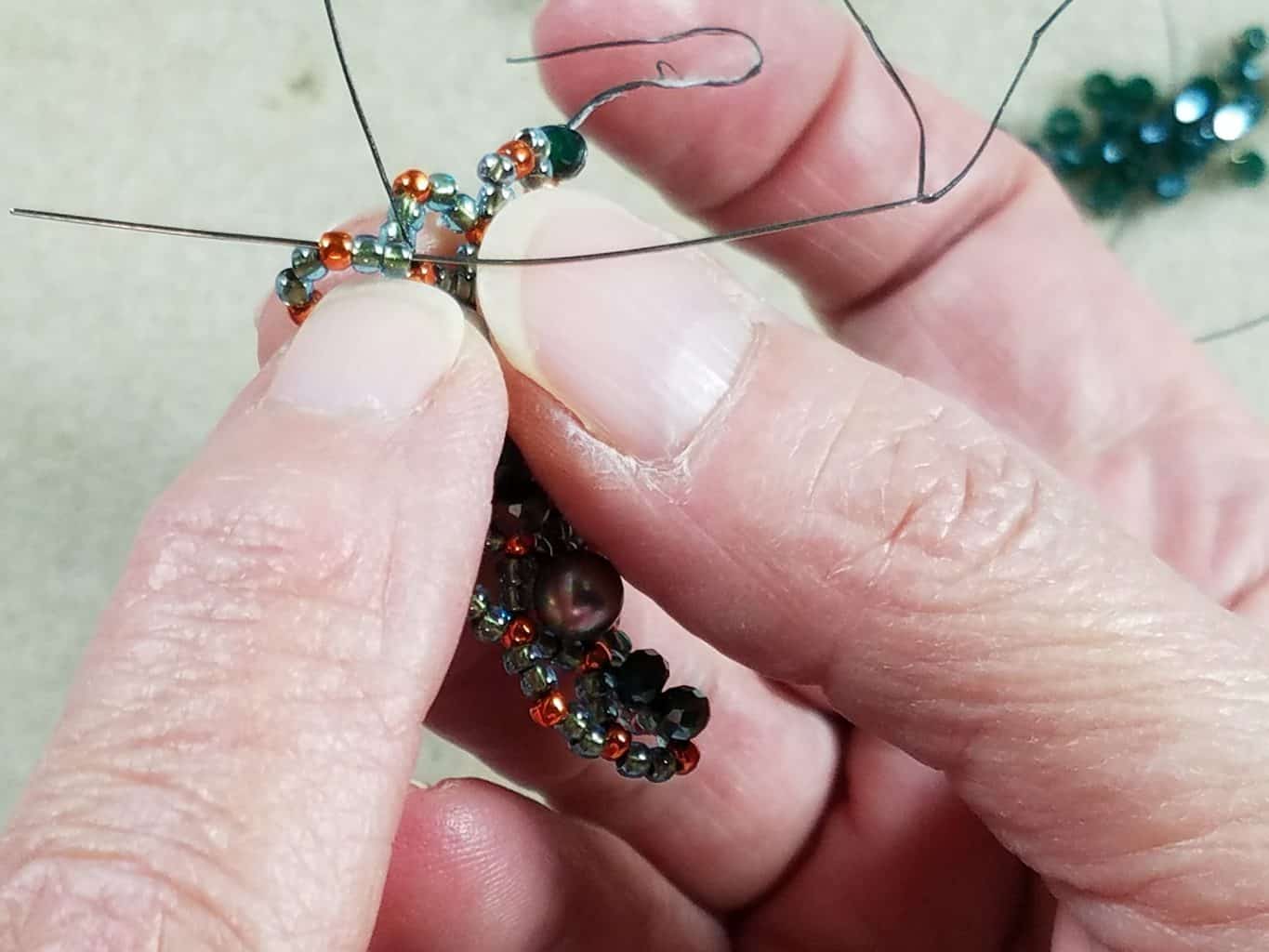 Bead Weaving 101 – Advanced Techniques – Embellished Flat Netting – The ...