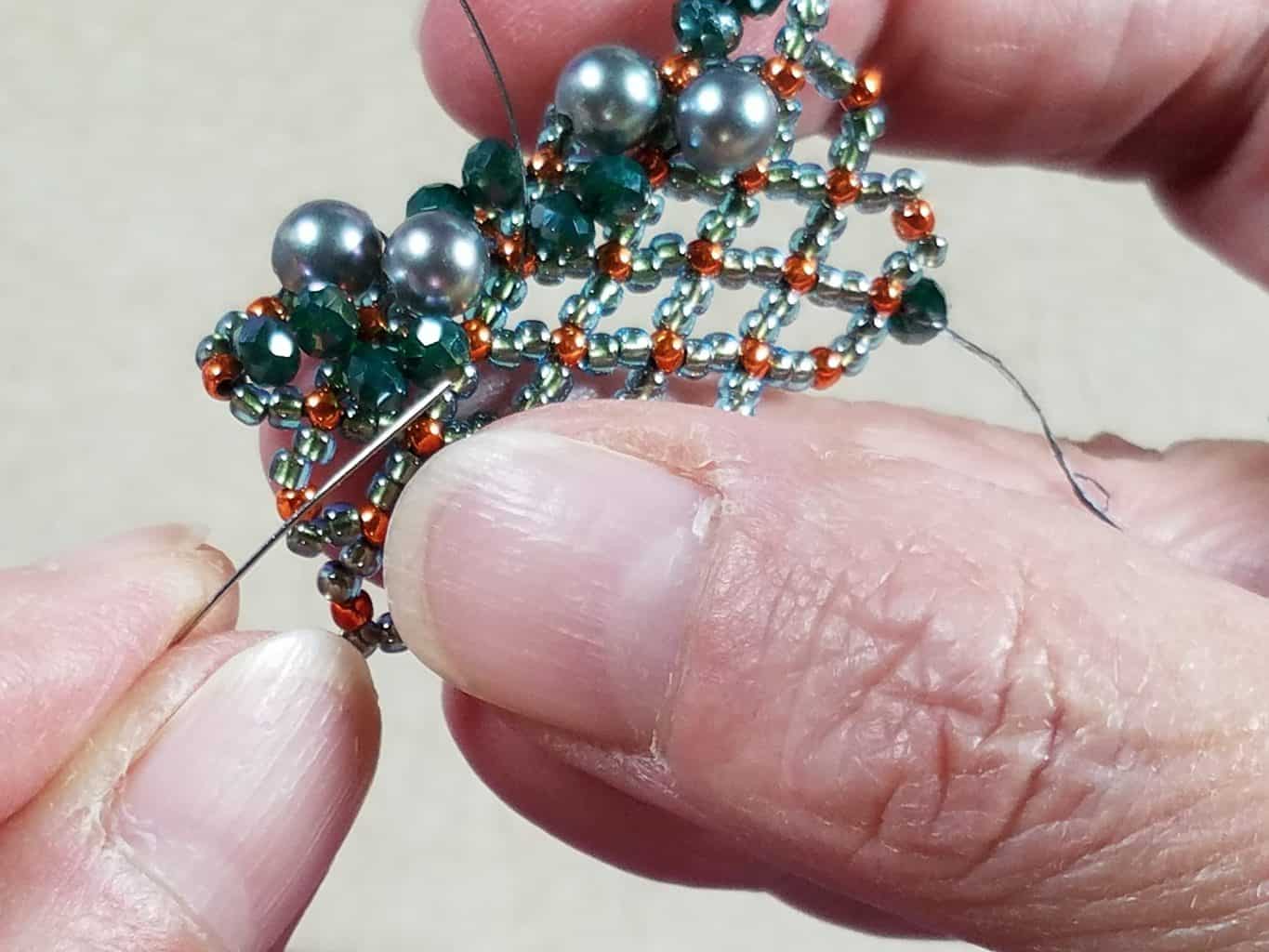 Bead Weaving 101 – Advanced Techniques – Embellished Flat Netting – The ...