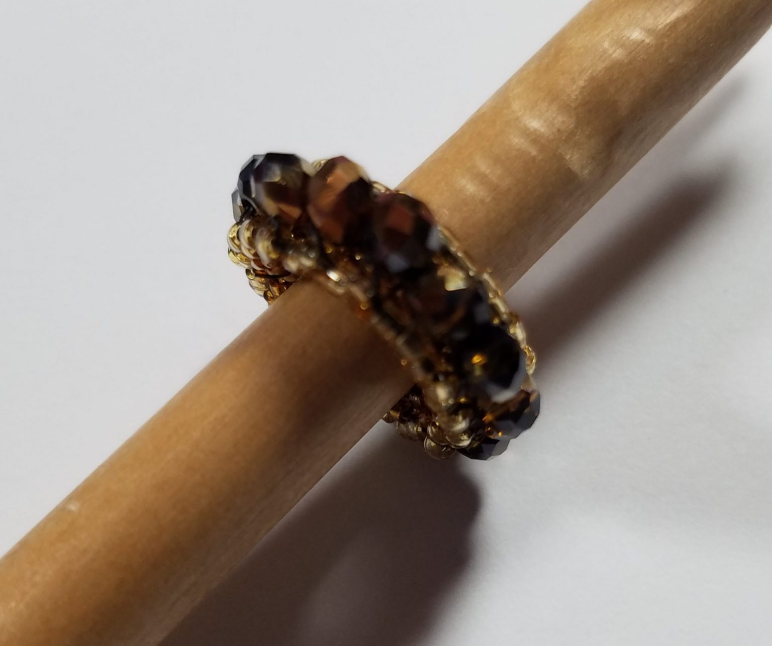 Bead Weaving 101 – Advanced Peyote – Oval Bezels – The Alluring Bead ...