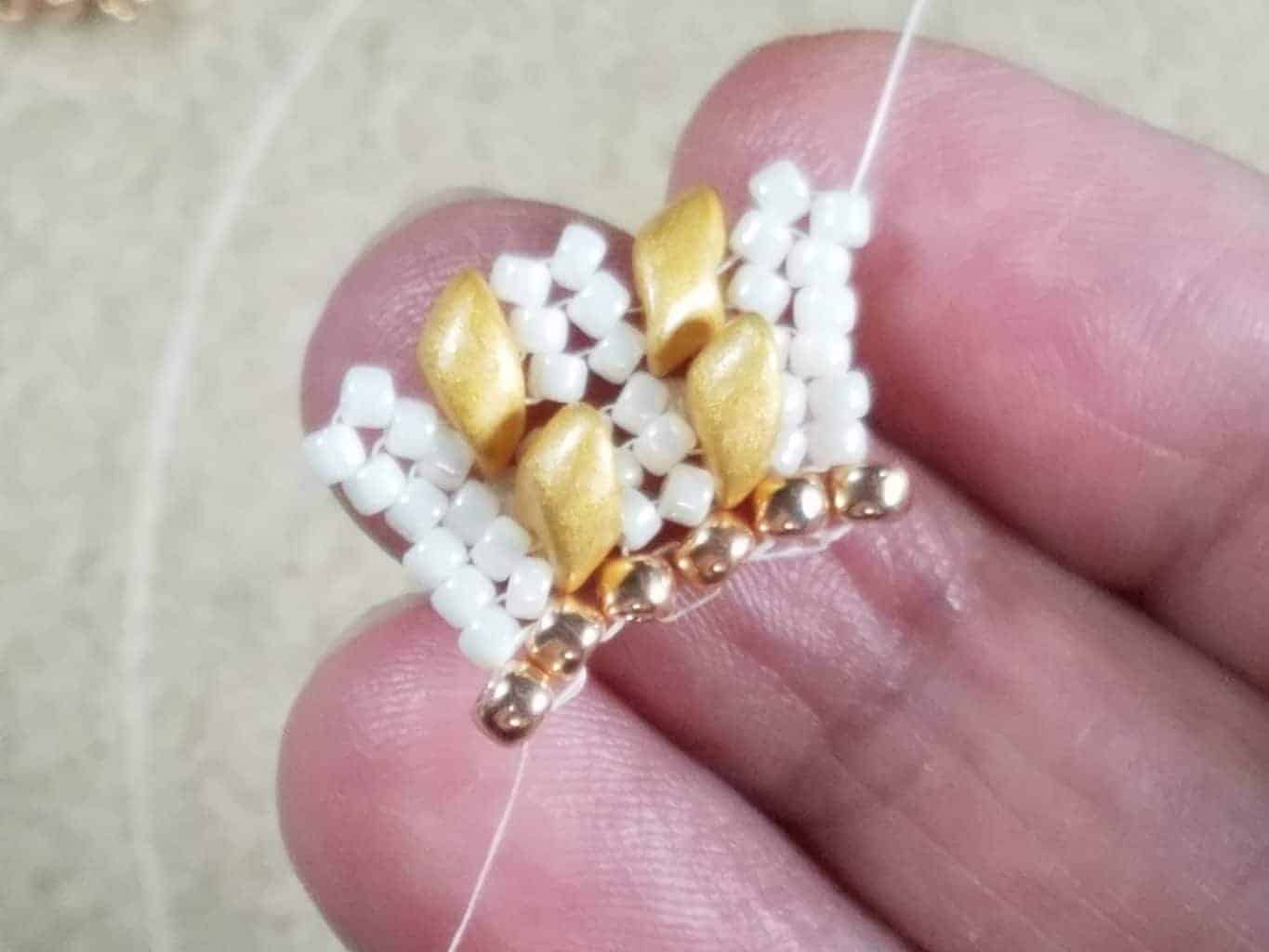 Bead Weaving 101 – Herringbone Stitch with Bead Variations – The ...