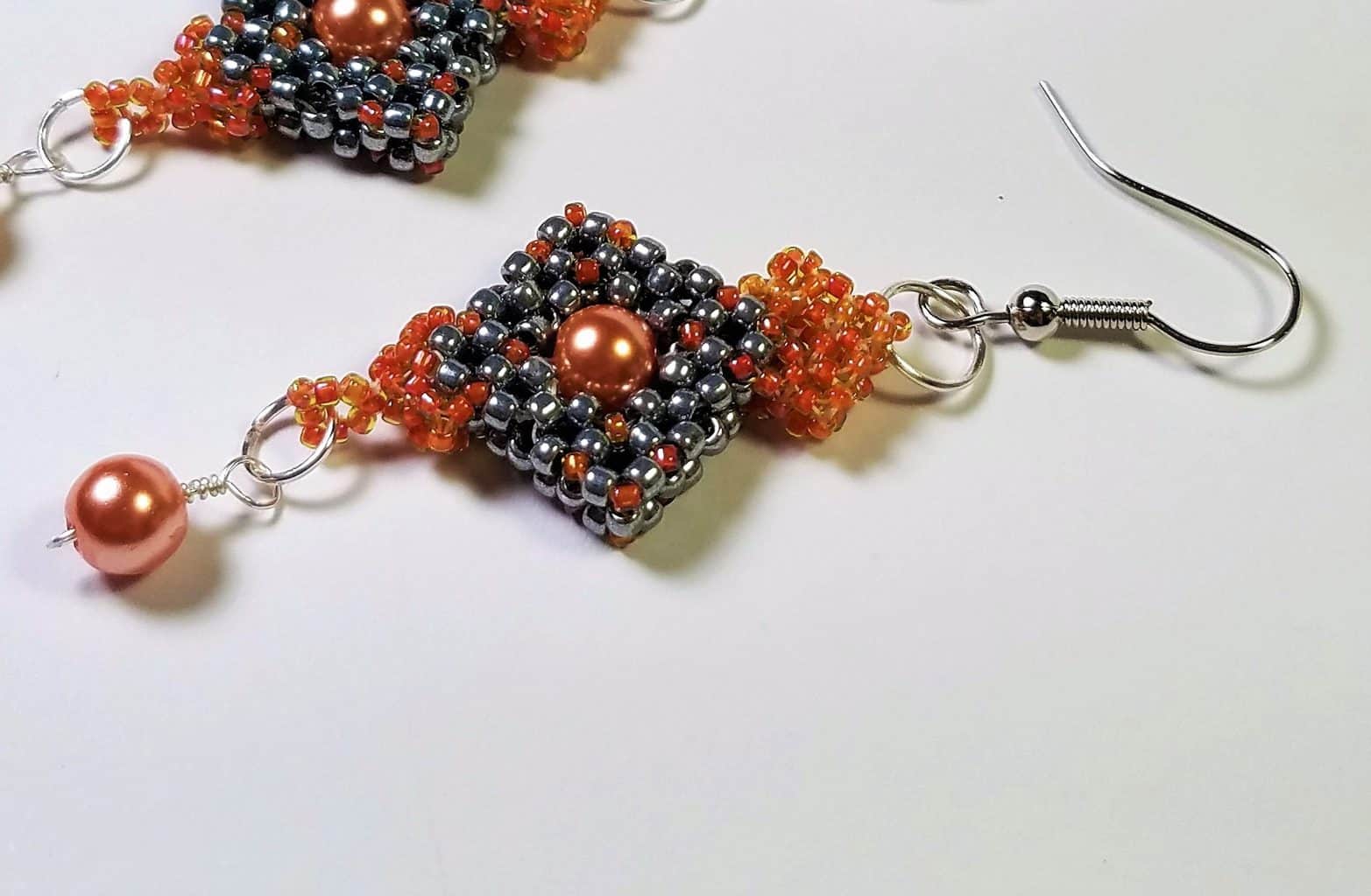 Bead Weaving 101 – Cubic Right Angle Weave Method 2 – The Alluring Bead Boutique