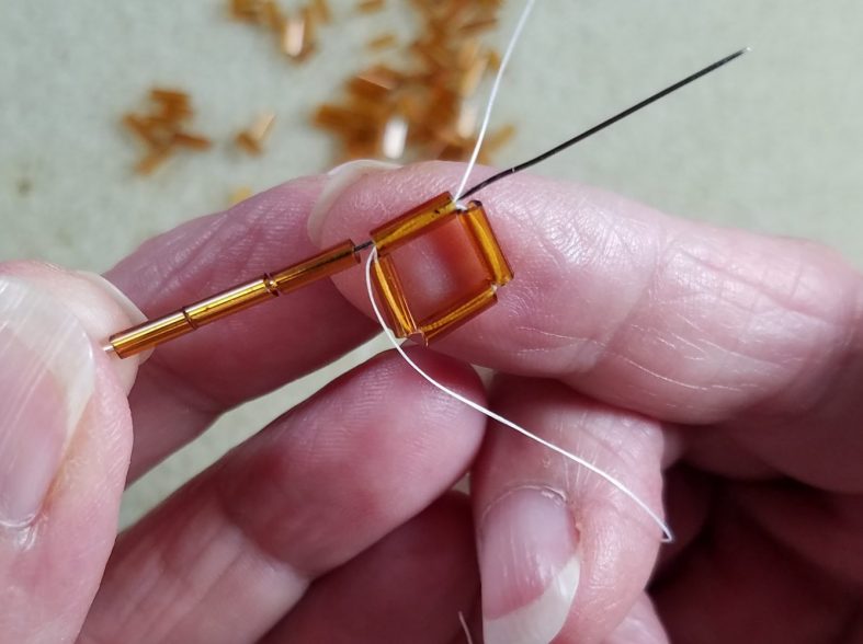 Bead Weaving 101 ~ Intro to Right Angle Weave – The Alluring Bead Boutique