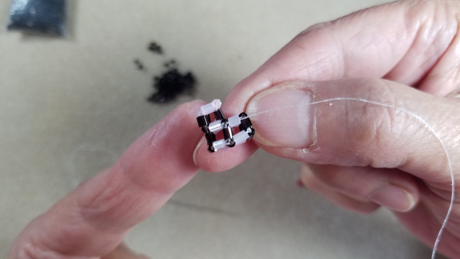 Bead Weaving 101 – Tubular Right Angle Weave Option 2 – The Alluring ...