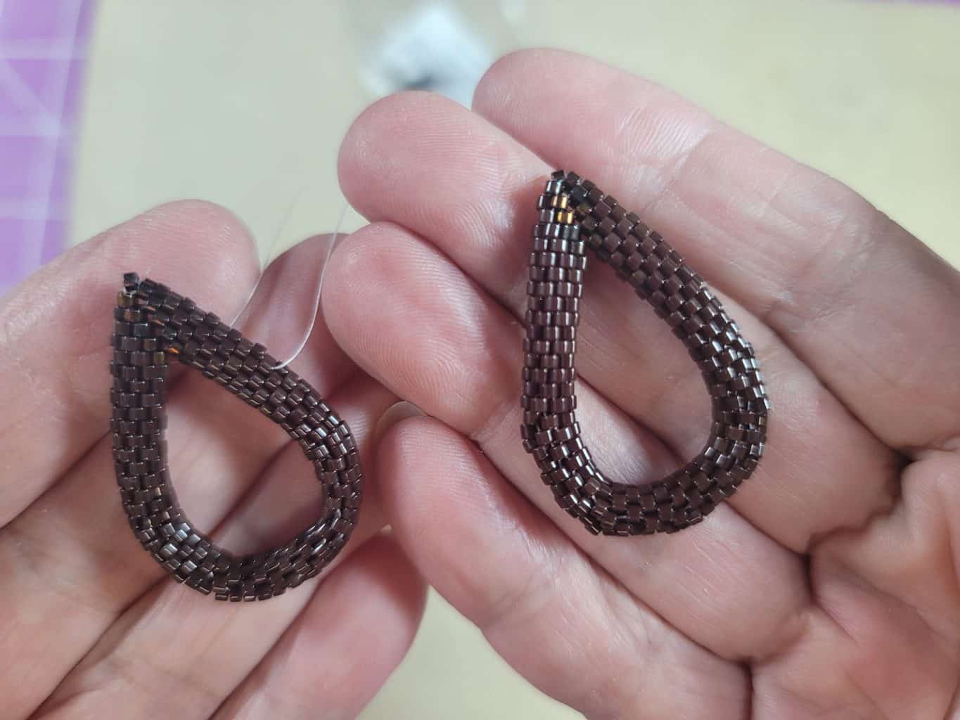 Bead Weaving 101 – Cubic Right Angle Weave Method 1 – The Alluring Bead ...