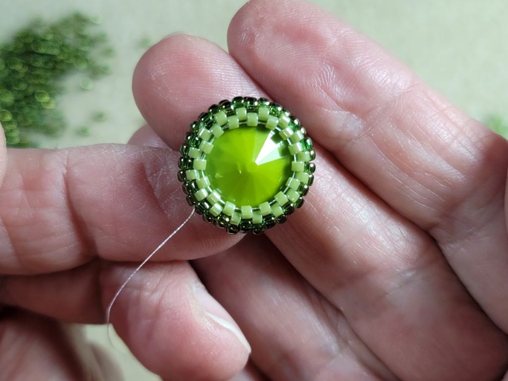 Creative Shapes with Peyote Stitch – Peyote Bezel for Marquis Component ...